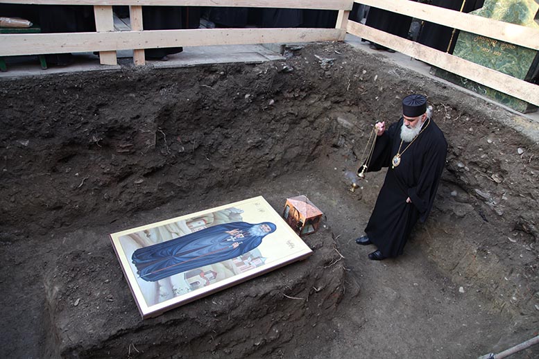 Photo Gallery 10 - Acquisition of relics of St. Gabriel